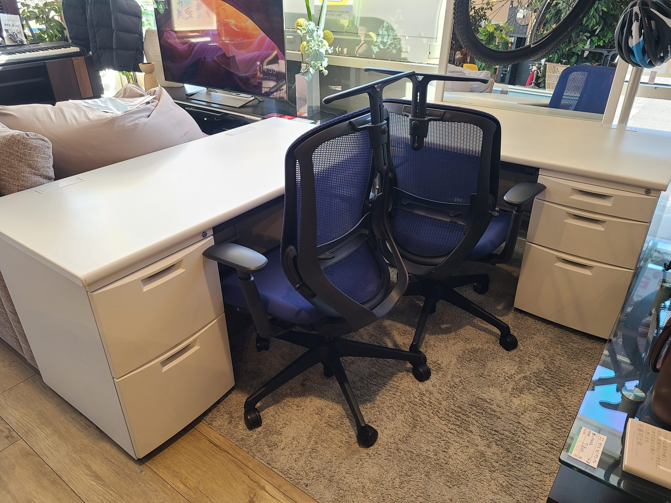 ITOKI / イトーキ CZシリーズ 両袖デスク オフィスデスク ホワイト CZN-147BAB-W9W9 事務机 事務用品 買取しました！ | 愛知と岐阜のリサイクルショップ 再良市場