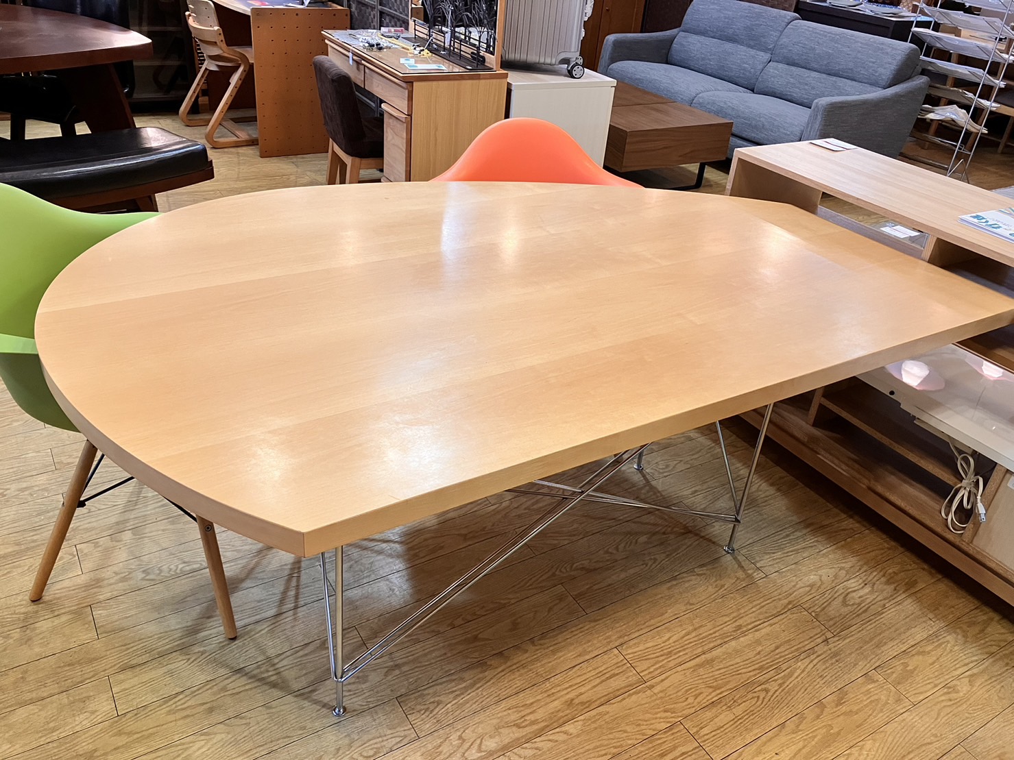 【中古】ダイニングテーブル LOOP（ループ）変形 入荷しました！ | 愛知と岐阜のリサイクルショップ 再良市場